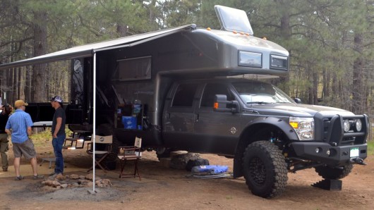 Ford F-650 EarthRoamer XV-HD, luxusne až na kraj sveta. | Autobazar.EU