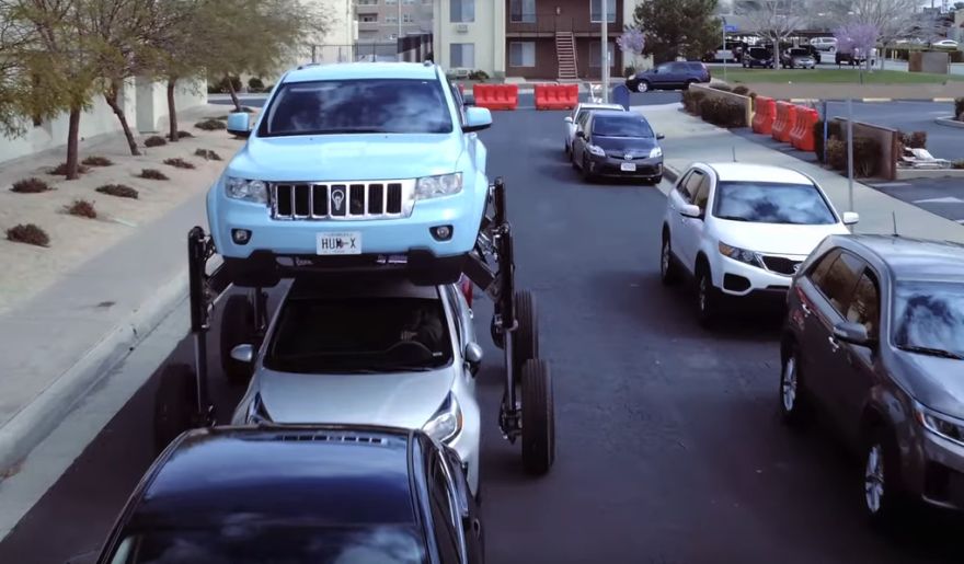 Hum Rider: Jeep, ktorý si poradí s kolónami! | Autobazar.EU