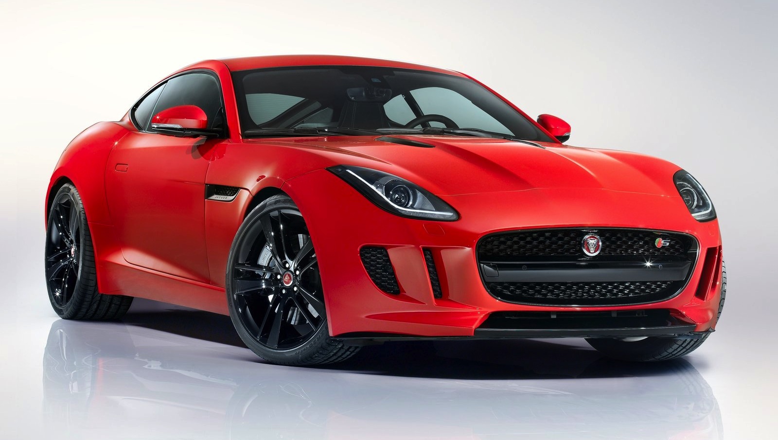 Jaguar F-Type R vs. Porsche 911: Silnejší prehráva! | Autobazar.EU