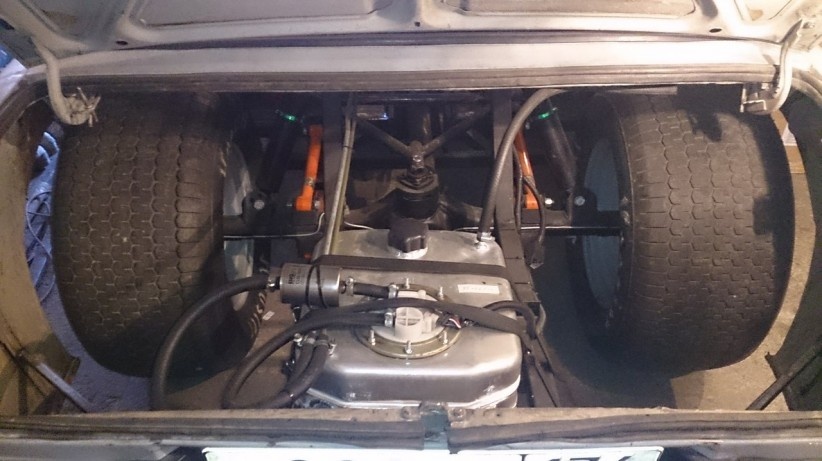 Hot rod Lada? Takú šialenosť ste ešte nevideli! | Autobazar.EU