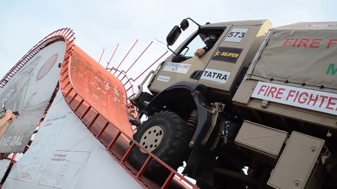Video: Tatra 810 4x4 vs. extrémne 55° stúpanie! | Autobazar.EU
