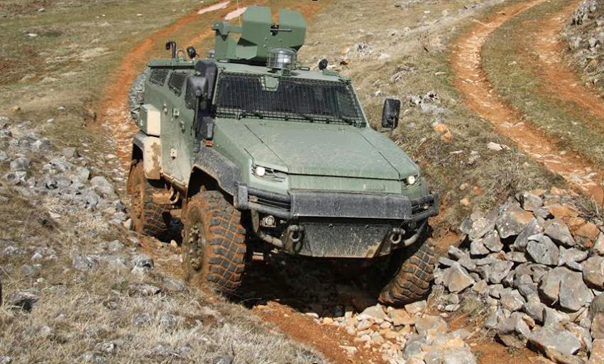 Pancierový Ural: 6,4 tonový kolos mení kabínu podľa potreby! | Autobazar.EU