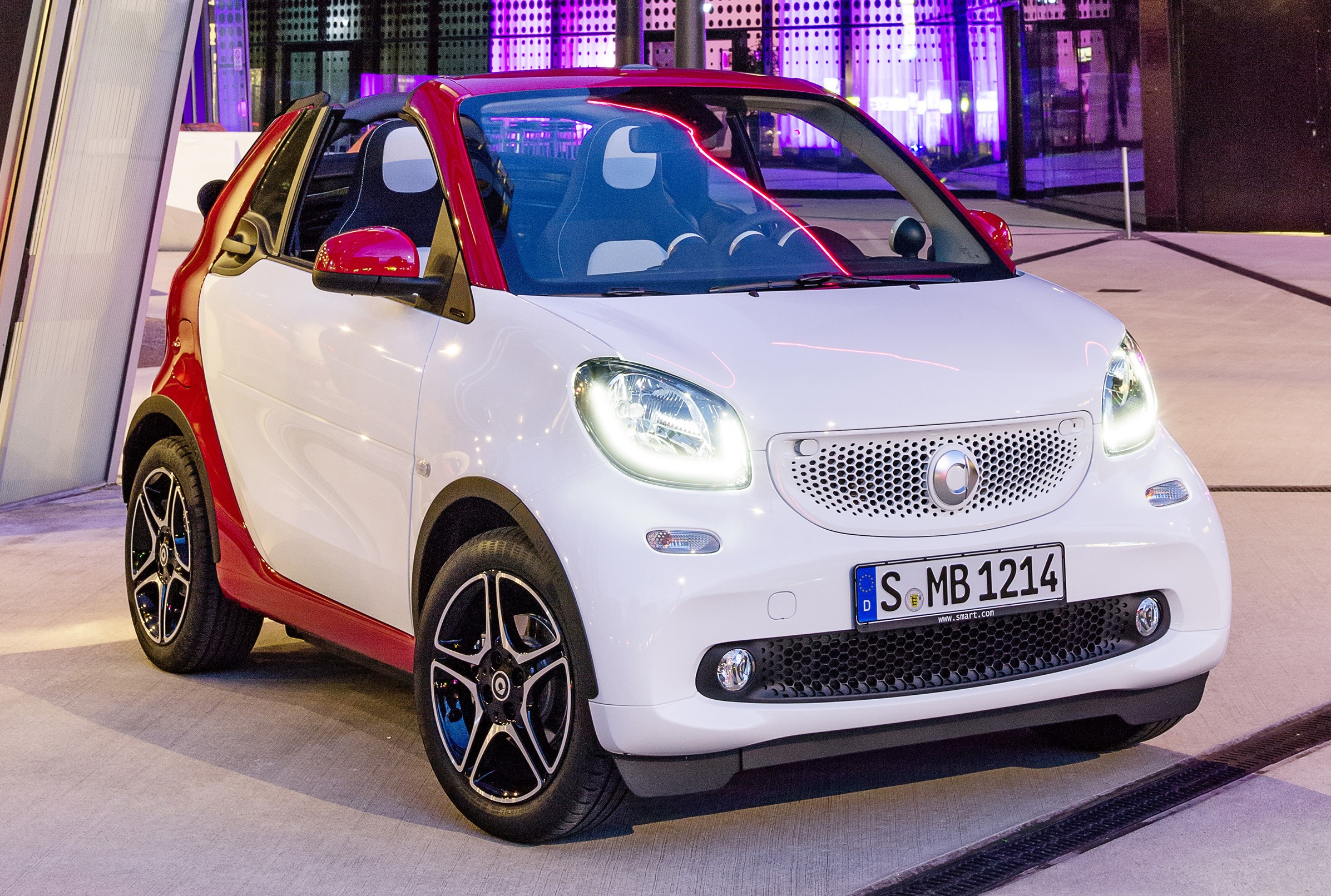 Nový Smart Fortwo Cabrio: Ešte bezpečnejší! | Autobazar.EU