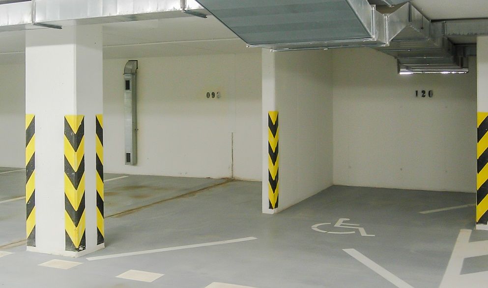 Realita parkovacích miest v novostavbách: Absurdné nálezy znalca zo ...