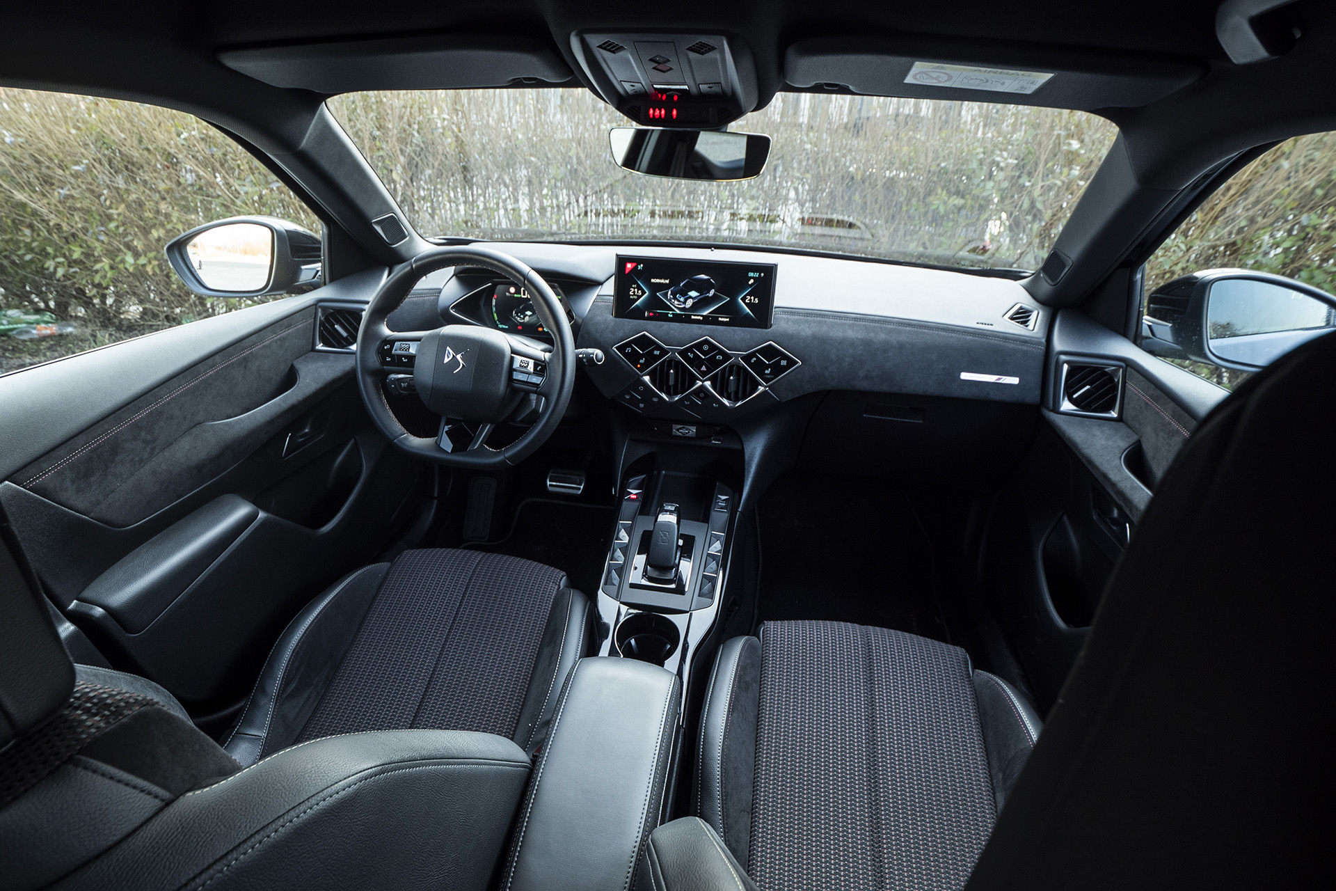 5 vecí, čo nás zaujali na elektrickom DS3 Crossback E-Tense | Autobazar.EU
